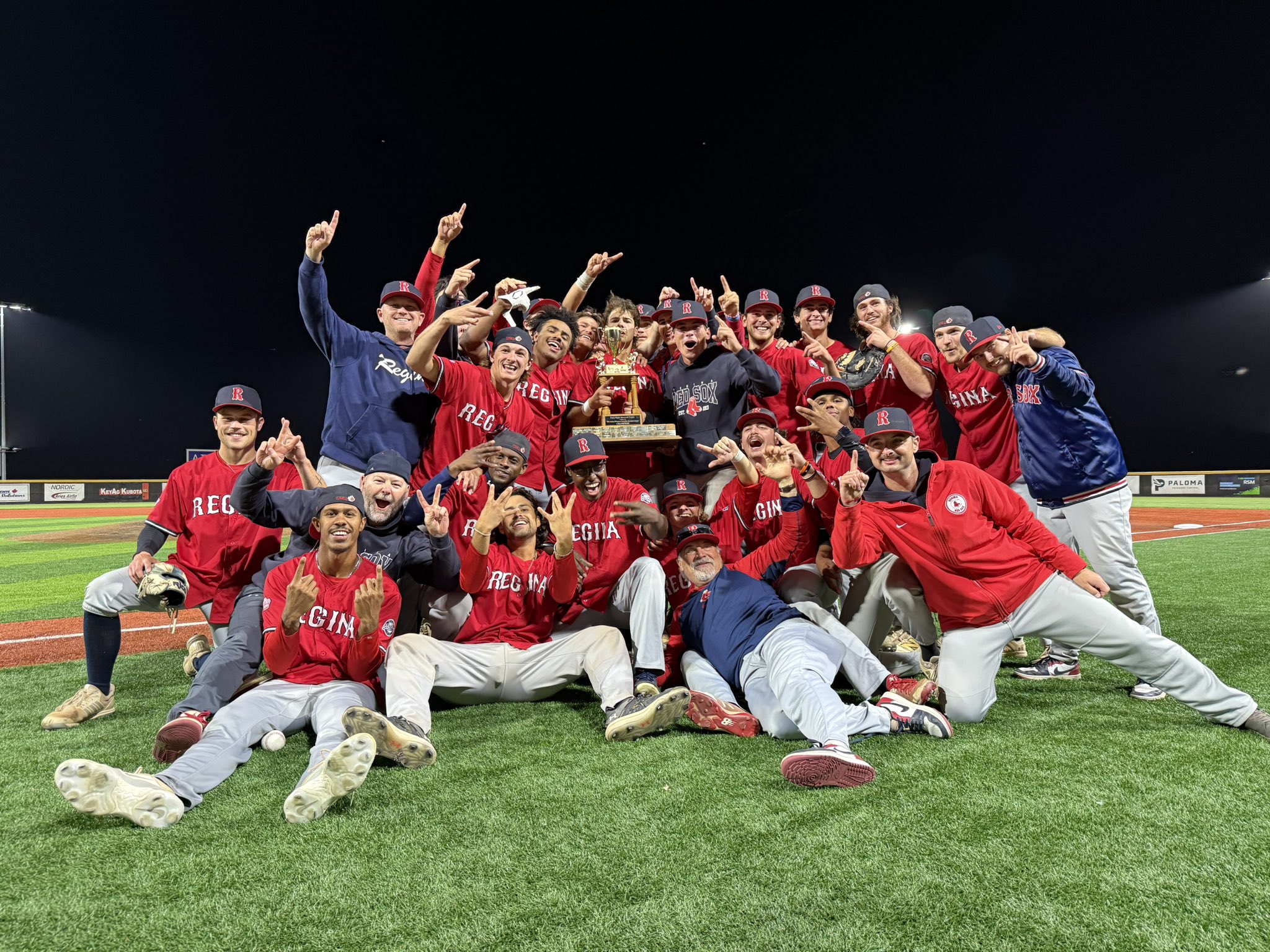 ReginaRedSoxChampions – TALES OF BASEBALL